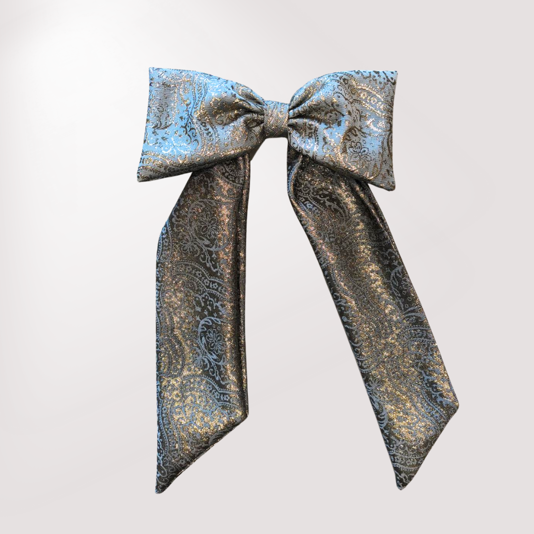 BLUE LILLIAM LANDRON BOW – Moda Gallery